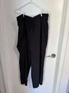 Livi Active | Pants & Jumpsuits | Livi Stretch Woven Wide Leg Cargo ...